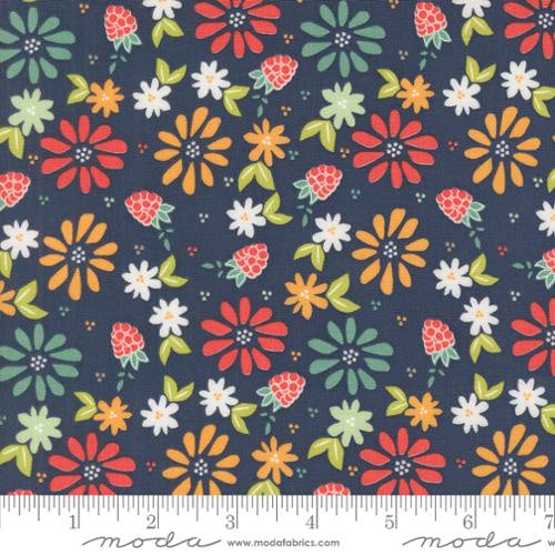 Raspberry Summer Blueberry 37690 20 fabric — Flash Sew & Quilt
